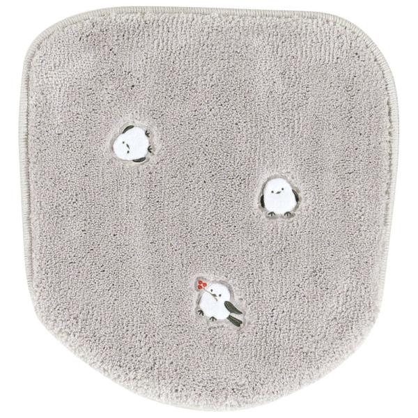 在庫状況：お取り寄せ/7日〜10日で出荷/※使用できるフタのサイズを確認してからご使用ください。◆小さいシマエナガがちょこちょこ飛んでいる可愛いデザイン◆普通便座＆暖房便座兼用のフタカバー◆カバー先端のツメを引っ掛けてからフタに被せ、上部の...