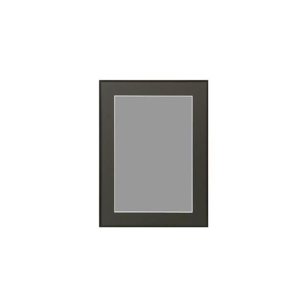 在庫状況：在庫僅少/2018年03月 発売/◆細身のフレームとワイドマットが作品を引き立たせる展示会等に最適なアルミ製額縁です。◆Vカットの中抜き加工より、額に奥行き感を与え、作品をより引き立たせます。/[HFA03A3N]