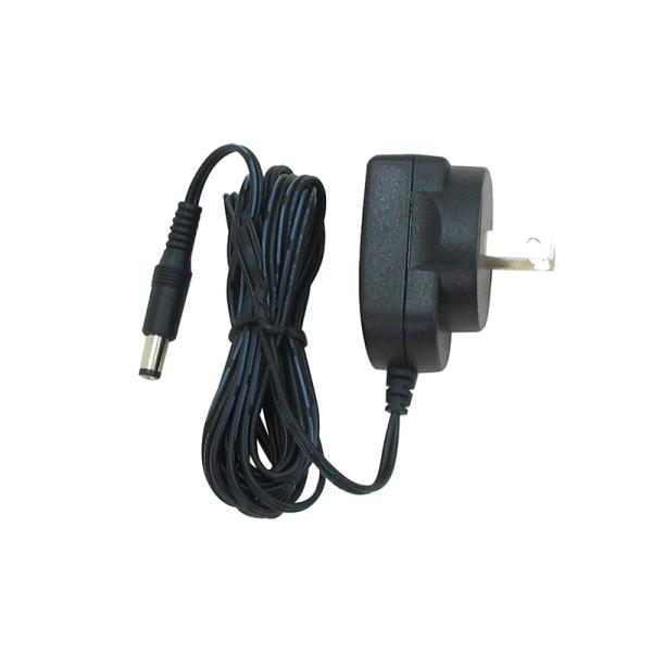 在庫状況：お取り寄せ/※バッティングトレーナー・トス自在(型番：HT-83)は別売りとなります。◆バッティングトレーナー・トス自在(型番：HT-83)用のACアダプターです。/[HT83ACサクライ]