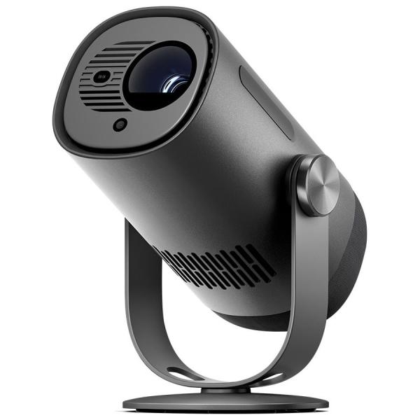 在庫状況：お取り寄せ/お届け：約2週間/2025年01月 発売/◆天井投影も可能なバッテリー搭載型ポータブルプロジェクター◆モバイルバッテリー、ポータブルダストバッグ付属/[DBOD03ACPB01]