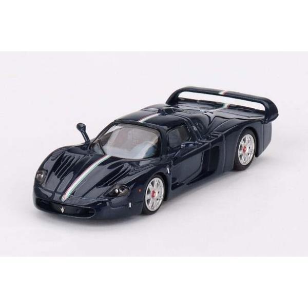 在庫状況：お取り寄せ/2024年08月 発売/※画像はイメージです。実際の商品とは異なる場合がございます。BBR 1/64 マセラティ MC12 ストラダーレブルーメタリック w/ ストライプ です。