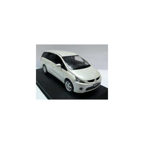 在庫状況：お取り寄せ/2018年03月 発売/※画像はイメージです。実際の商品とは異なる場合がございます。First43 1/43 三菱 グランディス 2003 ホワイトです。