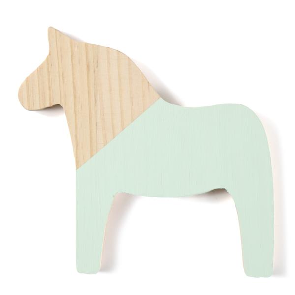 幸せを運んでくれるスウェーデンのダーラナホースの置物。ぬくもりがある木製です。特別な願いを込めた6色のカラーペイントがほどこされています。分類タグ:  【書籍・雑貨など】  【ピンク】  【パープル】  【ブルー】  【グリーン】  【イエ...