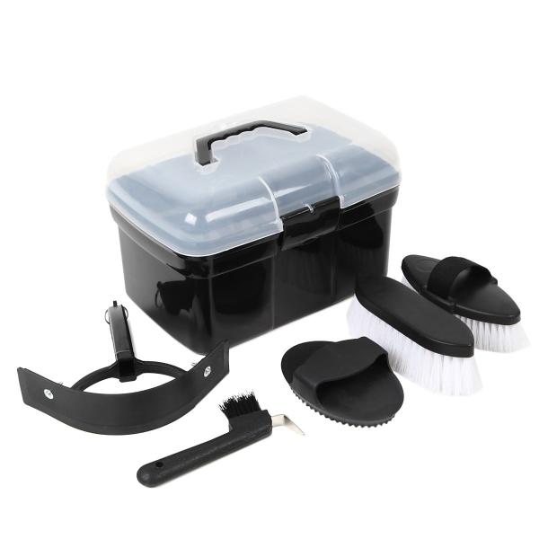 基本的な馬のお手入れ道具が揃った５点セット。ジャストサイズのBOX付きで、持ち運びや収納が便利です。■ブランドJODHPURS（ジョッパーズ）分類タグ:  【お得なセット商品】  【手入れ道具セット】  【JODHPURS（ジョッパーズ）】...