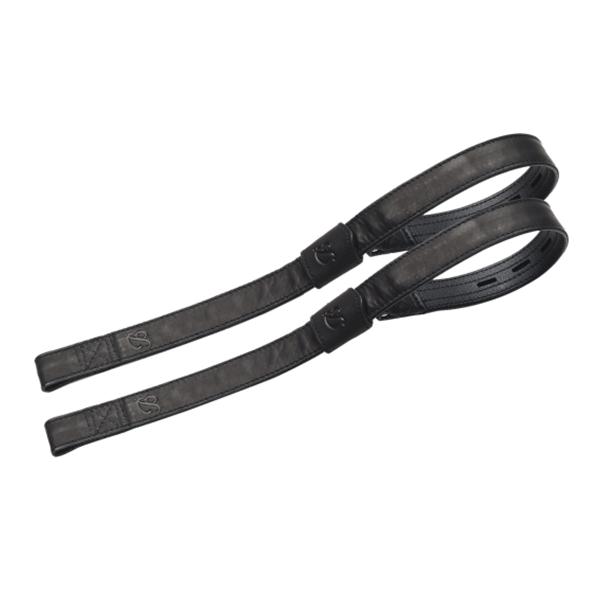 厳選された高品質の本革を選び、様々な角度から騎乗時のパフォーマンスを上げるためのこだわりを追求した鐙革。シンプルに使いやすく、ロゴ刻印入りの洗練された佇まいも魅力です。■ブランドWALDHAUSEN（ヴァルドハウゼン）分類タグ:  【各種馬...