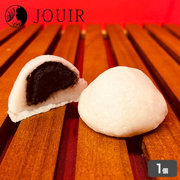 系列店のパン屋BellosKitchenで製造。まるで本物みたいな焼き芋パン。焼き芋の皮は小麦粉は使わず米粉、サイリウム（オオバコ）、米油、ビーツ＆紅芋パウダーで作りました。中身の餡はさつまいもをたっぷり入れました。イベント出店でも大人気商...