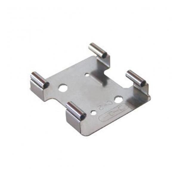 【コーユー バードレスマット2型・専用止め金具】※マット1本に対し、止め金具が2個必要となります。品名：専用止め金具品番：C-2材質：専用止め金具/ステンレス製入数：1個※ハトが昼に止まる場所と、 夜ねぐらにしている場所を確認し、フンが落ち...