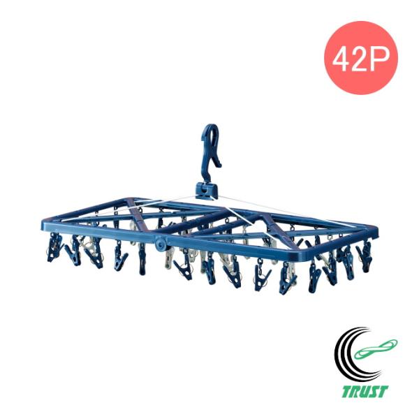 マンションのベランダや室内干しに便利な折りたたみ式の角ハンガー。くつ下やハンカチなどの小物干しにも便利！折りたたみ式なので使わないときはコンパクトに収納可能！ピンチは取替え可能。【サイズ】（約）幅76×奥37.5×高30cm【材質】ポリプロ...