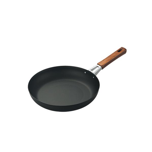 コンセプトは「Simple！」本格的な高温調理にも対応しています。使い込むほど油なじみが良くなってきます。空焼きはせずにそのままご使用できます。ガスコンロ・IH（200V・100V）などあらゆる熱源に対応しています。【サイズ】商品サイズ：約...