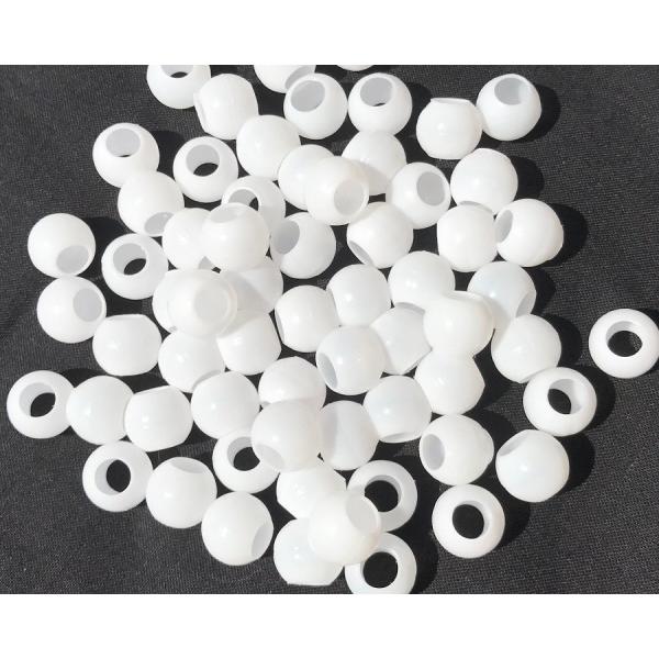 超特価　送料無料の補充用コルマビーズです。在庫限りのお買い得商品です。サイズは、約１ｋｇです。枕等の補充用パイプです。組成はポリエチレンです。パイプの大きさは、外径１１ｍｍ×長さ１１ｍｍです。球形状で流動性、通気性に優れています。高級なパイ...