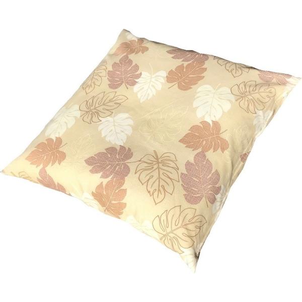 超特価の座布団カバー１枚です。１〜５枚セットを取り扱っています。在庫限りのお買い得商品です。メール便での対応限定とさせていただきます。サイズは約５５×５９ｃｍです。銘仙判　サイズです。生地組成はポリエステル６５％綿３５％です。安心の日本製で...