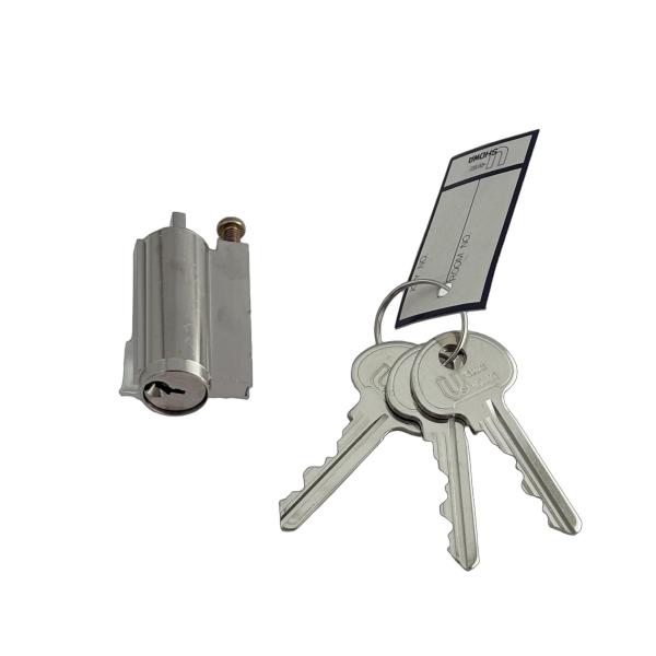 【即納在庫あり】面付錠7680E用ピンシリンダー■レターパックライト（送料430円）で発送します。※複数商品をまとめて発送する際、量によっては宅配便発送となる場合もあります防犯扉・引戸用防犯金具の交換用シリンダーです。メーカー：ユーシン・シ...