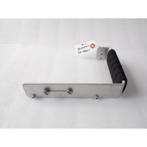 中古水中カメラ機材　MPBK-03片手グリップOM SYSTEM PT-059防水プロテクター用片手グリップ商品状態中古品、傷や汚れあり、ネジ部の固着なし、グリップウレタン取替済み対応ハウジング：PT-059付属品：写真掲載品が全てご希望や...