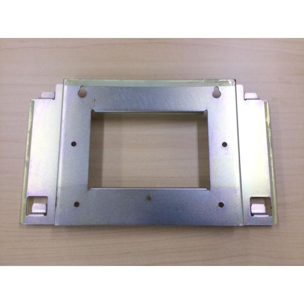 NTT NX2S-ME/ＮXS-ME/GXS-MEの主装置を壁掛けする際に必要な金具 1枚 です。