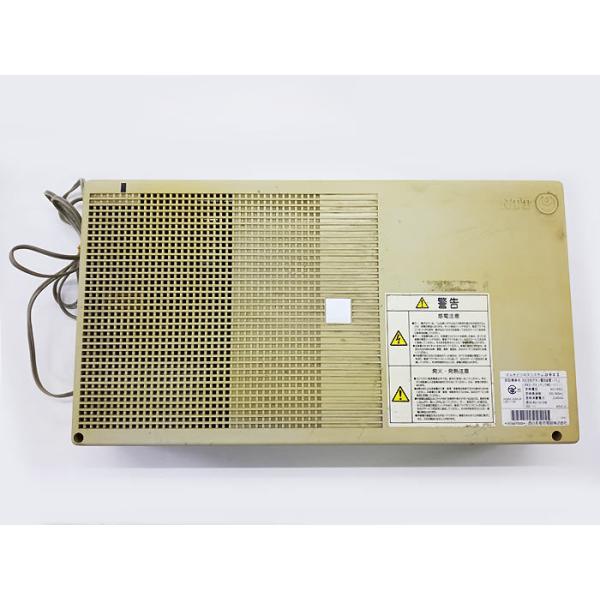 NTT マルチビジネスシステムαRXII形ボタン電話装置-(1) RX2-ボタンデンワME-(1)主装置　×1台付属品本体のみ　※ユニット等は付属しません状態リユース品。通電確認のみ実施です。砂埃や汚れ、日焼け等の使用感ございます。格安ご提...