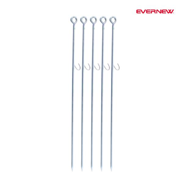 地中にしっかり埋込み、動かないグラウンドの仕切づくりには柵棒が一番別売のコーナーロープとコンビでどうぞロープを外すことも可能なフック付の2段タイプサイズ=直径1.3cm×長さ100cm自重=1090g/本材質=スチール三価クロームメッキ日本製