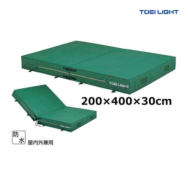 200×400×30cm(F)・体操・走高跳用(小・中・高校用)・重さ52kg・外被:ポリエステル6号防水帆布・芯材:ウレタンフォーム・二つ折りポリエステル帆布の繊維は丈夫でシワになりにくく、吸湿性が少なく、耐侯性に優れ、虫やカビがつきにく...
