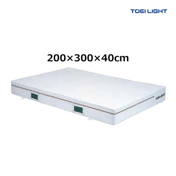 200×300×40cm・体操・走高跳兼用(小・中・高校用)・重さ40kg・外被:ポリエステル3号帆布・芯材:ウレタンフォーム・屋内用屋内用エバーマット（一枚物）ポリエステル帆布の繊維は丈夫でシワになりにくく、吸湿性が少なく、耐侯性に優れ、...