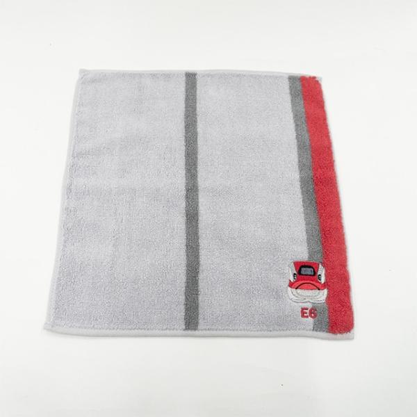 【サイズ（約）】縦25×横25ｃｍ 【重さ（約）】22ｇ 【材質】綿100％ ＜日本製＞ JR東日本商品化許諾済ご注文に関する注意事項■離島の場合、ショップガイドに表示されている地域以外でもお届けできない場合があります。■のし不可■出荷日時...