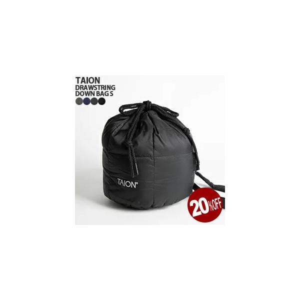 普段使いから旅行のサブバッグまで、斜め掛けもできる巾着型ミニダウンバッグ。軽くて柔らかな高密度ナイロン生地を使用し、保温性に優れた800FPのダウンを採用。ダイヤキルトステッチで上品に仕上げ、どんなコーデとも相性◎。見た目はコンパクトながら...