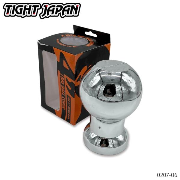 ヒッチボールにそのまま装着して使用できます。見た目のインパクトも抜群です！！ビッグサイズで目立つこと間違いなしのボールカバーです。※ミニバンなどの一部車種でリアゲート開閉時に干渉する場合がありますので、ご注意ください。