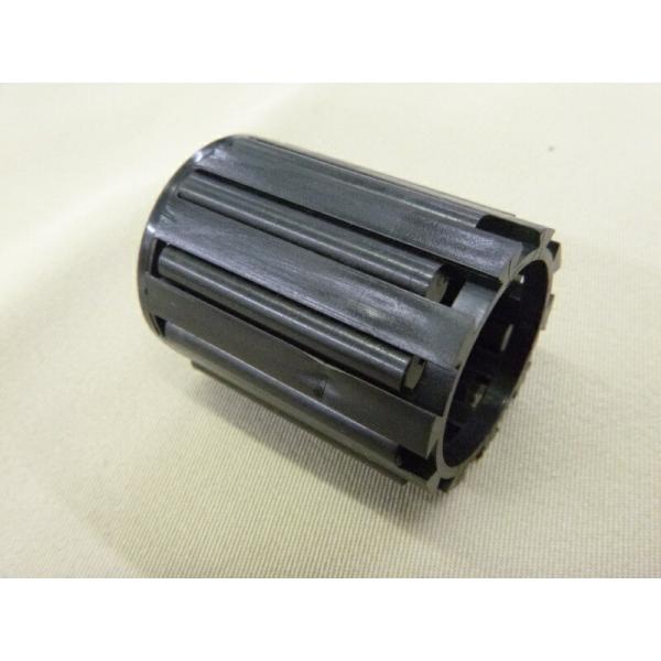 ■対応：JL81400　ビーチトートタイヤ専用（他製品・他メーカー品への適合はわかりかねます）■販売単位：1個■材質：ナイロン※ナイロンピンベアリングのみ。その他部品は含まれません。