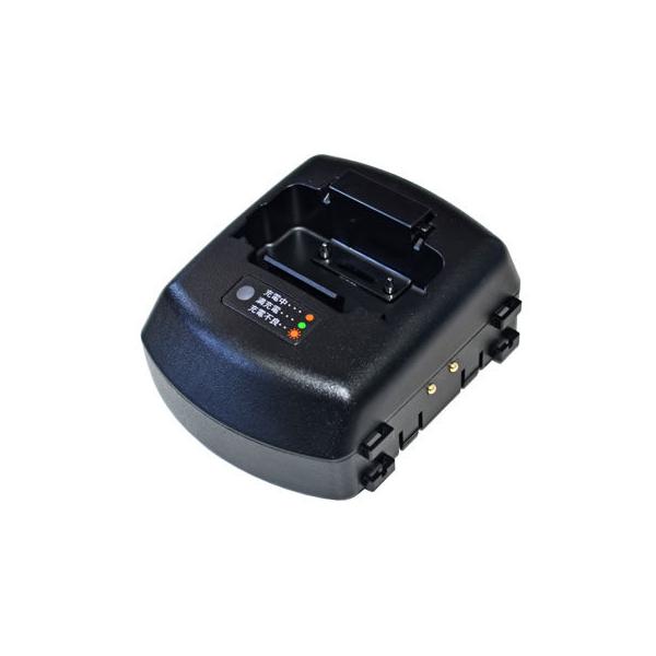 ●特定小電力トランシーバー用急速充電器●FBP-1、FBP-2のバッテリーパックが装着されたトランシーバー本体を充電器に差し込むと自動的に充電が開始されます。●充電時間（FBP-1）：約2.5時間●充電時間（FBP-2）：約4時間●別売りオ...