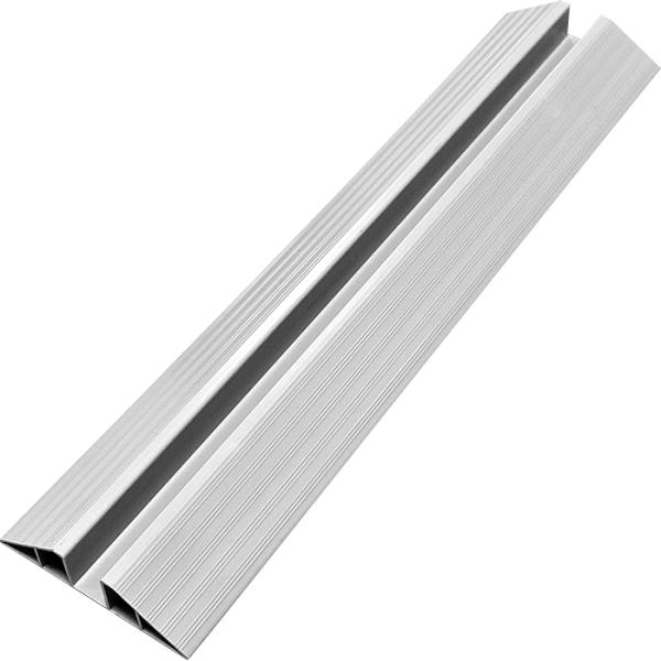シンプルベビーゲートSTプラスII 専用オプション■商品名つまずき防止スロープ■カラーホワイト■メーカーJTC■サイズ幅50×高さ2.7×奥行11.5cm溝の幅2cm、溝の深さ2.5cm■材質ポリプロピレン※シンプルベビーゲートSTプラスI...