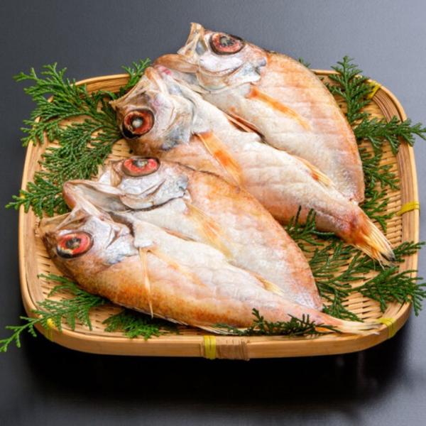 白身のトロと言われる「のどぐろ」を旬の脂がのった新鮮なうちに一枚一枚ていねいに開き一夜干しにしました。そのまま焼いてお召し上がりください。内容：のどぐろ一夜干101〜120g×2尾賞味期限：製造日より冷凍で365日間保存方法：冷凍(-18℃...