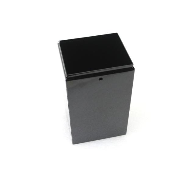 53-0783H-2 鉄製 バッテリー ボックス ブラック H-2 Steel Battery Box Black ハーレーH-2鋼製バッテリーボックスは、黒い粉体塗装仕上げが施されています。H-2プラスチック製のバッテリートップと端子との...