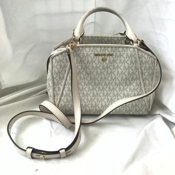 ★状態ランク　中古B（傷や汚れあり）★備考　・汚れ有ります。＊画像をよくご確認下さい。【詳細】◆カラー：ホワイト◆サイズ：約 W26 ×H17×D12 （cm）　※多少の誤差はご了承下さい★付属品　画像の通り★弊社管理番号　99180000...