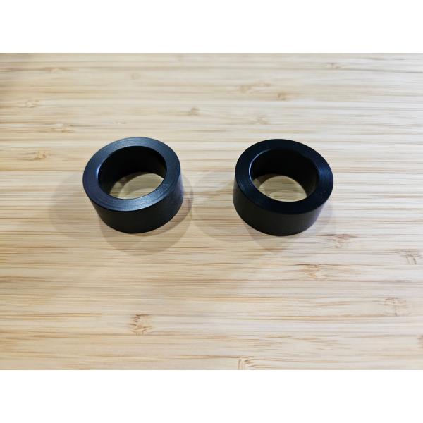 アトレー１インチリフトアップスプリングキットでリフトアップされ、１６５Ｒ１４以上の外径タイヤを装着した際、タイヤとフレームの干渉を抑えるため必要となるストッパーです。１セット２個入り※アトレーのみ対応●取付につきましては、専門業者様へのご依...