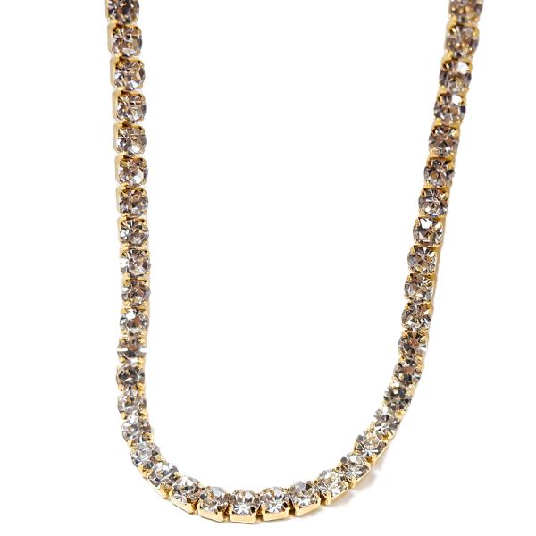 【ボヘミアンリゾート】ボヘミアンスタイルを通し、ジプシーのように習俗に捉われない、自由奔放な生き方そのもの”と言う意味を表現しました。テニスネックレス（ダイヤモンドCZ）首に沿うような滑らかさと着け心地にうっとり。取り入れるだけでぐっと伝統...