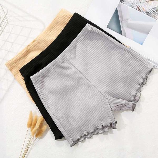 選べる4カラー展開、リブ編みペチパンツ！スカートの透けやスカート丈が気になる時に安心で便利なアイテム！裾はフリルデザインで大人キュート！色違いで揃えてコーデに合わせて使い分けるのもオススメ！【商品詳細】■カラー：ホワイト、ベージュ、グレー、...