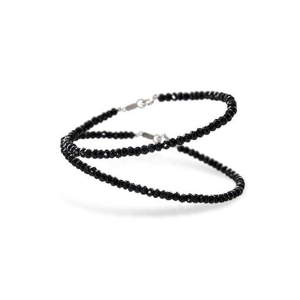 モダンな雰囲気で２人の手元を彩る、シックなカラーのブラックスピネルペアブレスレット。コーディネートしやすいスリムなデザインで、シーンやスタイルを選ばず合わせて楽しめます。LA PUREZZA ラプレッツァ ブラックスピネルペアブレスレット ...