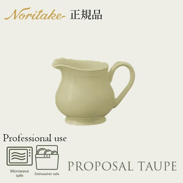 デザインはシンプルなレリーフのみなので、お料理の種類を選ぶことなく普段使いや特別な日のおもてなしのシーンでも大活躍するでしょう。ティータイムだけでなくディナーでもお使いいただけるよう豊富なアイテム展開をご用意しました。1点ずつ発色や風合いが...