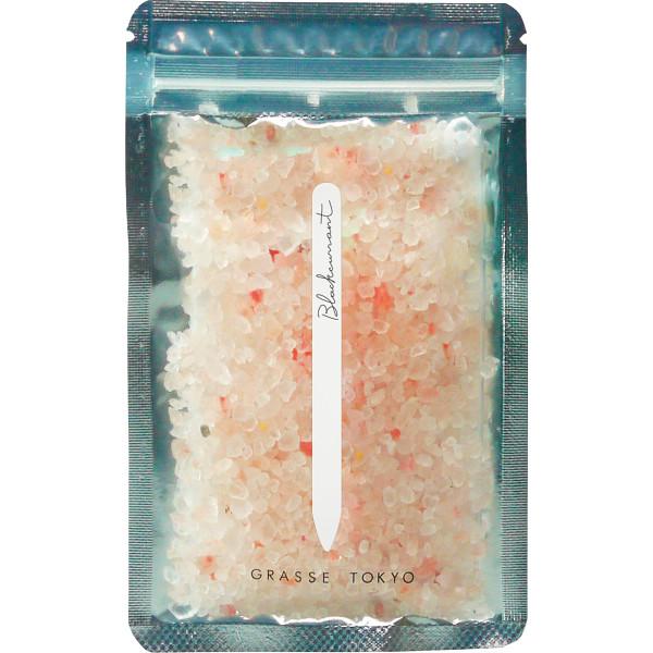 岩塩と香料のみのシンプルなレシピ。かわいい見た目と金額感から、ギフト需要が高い商品です。・内容量=60g(2回分)・不織布バッグ2枚付・箱サイズ：約9.8×0.5×16cm・重量：約67g・原産国/加工地：日本※メーカーよりデザイン・内容等...