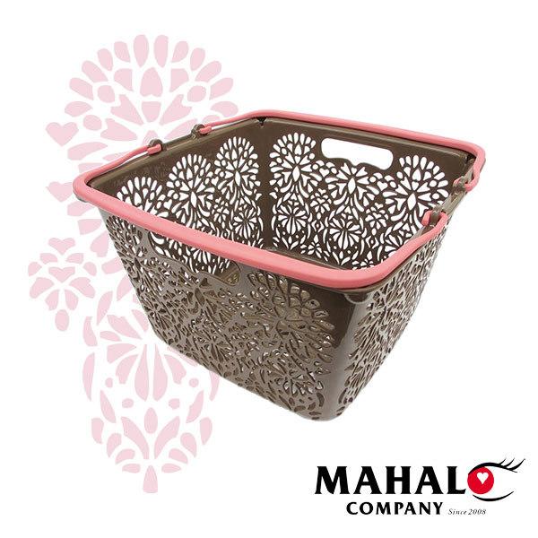 ‘南国の花’をモチーフにしたアンティーク・レース模様の型抜きがオシャレなバスケット。キュートでコンパクトなスクエア・タイプ少量のお買い物の時のマイカゴとしてECOなお買い物はもちろん インテリア収納〜アウトドアまで2Way3Weyに大活躍な...