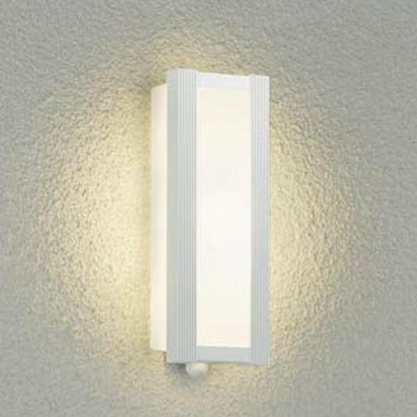 ●電球色　2700K・Ra85●人感センサー マルチタイプ●LED内蔵●LED 6.8W●白熱灯60W相当●プラスチック 白●アクリル 乳白（マット）●巾120 高319 出78mm 0.7kg●14VA●点灯照度調節機能付（暗・明）●点灯...