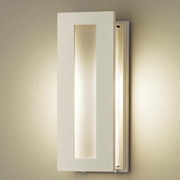 ●ランプ同梱包●LED電球小形電球タイプ4.3W1灯（E17）（電球色）●色温度：2700 K●ランプ寿命40000時間（光束維持率70％）●幅：140 mm●高：365 mm●出しろ：105 mm●質量：1.6 kg●器具光束：100 l...