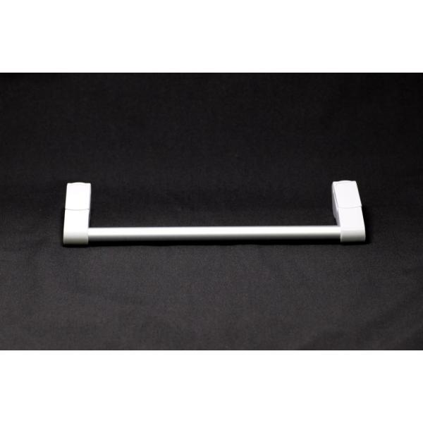 商品説明＜サイズ＞横240mm（うち、ハンガー部分20mm）バーΦ12＜搭載キッチン＞ 【VJ】FiTi（後期）（2006/12〜2009/03）　 【QG】GENEO（2005/10〜2009/03）　 【QS】BKリミテッド（2005/...