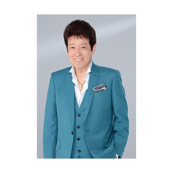 1963年「高校3年生」で鮮烈なデビューを飾り、貴方の青春とともに歩んできた歌謡界のプリンス・。1遠藤実の世界を歌うＰａｒｔ1：昭和30年代1 高校三年生2 水色のひと3 修学旅行4 淋しい町5 学園広場、他2遠藤実の世界を歌うＰａｒｔ2：...