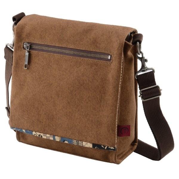 伝統の酒布や酒袋を再現丈夫な帆布のショルダー◆サイズ：約縦25.5×横21.5×厚さ9.5cm、ショルダーベルト（着脱可）／約82〜135cm◆重量：約470g◆色：茶◆素材：綿（8号帆布）、他◆仕様：内側／ファスナーポケット×1、オープン...