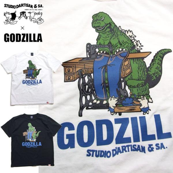 不動の人気GODZILLAシリーズゴジラ×ダルチザンなら、こんなにも大人可愛いゴジラが生まれる!!ゴジラがミシンの前で縫ってるのか!?お直しか!?ジーンズだけでなくチノパンやハーフパンツにも相性のよいTシャツですすっきりシルエットなのでレデ...