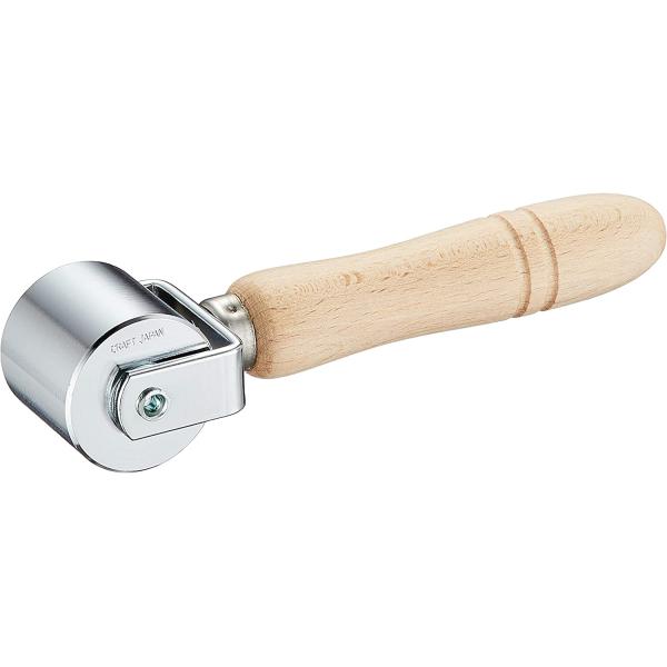 クラフト社　ローラーローラーが転がることで上から均等に力がかかり、貼り合わせ箇所を確実に圧着することができます。