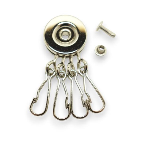 協進エル　スクールキー小サイズ：直径21mmカラー：ニッケル入数：1コ入※キー取り付けカシメ付クリックポスト(メール便)選択可。クリックポスト(メール便)は、代金引換不可です。また、不達・紛失等、郵便事故の際の内容品補償はございませんので、...