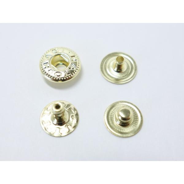 ハンシャセット 小小物などの表にホックの頭を見せない隠しホックのセット。カラー：ゴールドサイズ：φ10mm20コ入りクリックポスト(メール便)選択可。クリックポスト(メール便)は、代金引換不可です。また、不達・紛失等、郵便事故の際の内容品補...