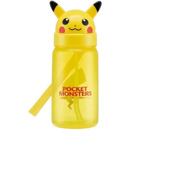 軽くて可愛いキャラクターダイカットボトル。飲みやすくて柔らかいシリコンストロー！水筒のあたま部分をクルッと持ち上げれば、下からストローが出てきます♪持ち運びに便利なストラップ付き。替え用の飲み口が1個付いています。※25度以上の飲み物、非対...