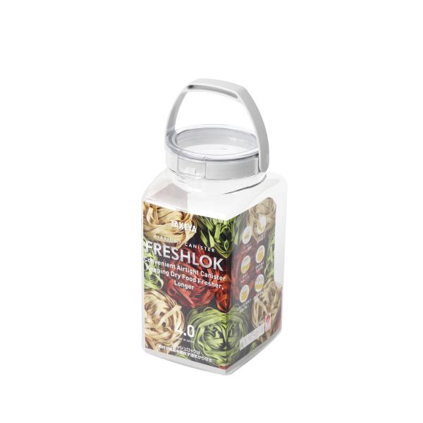 ■キッチン収納の必需品衝撃に強く落としても割れにくい、軽量なプラスチック製の密閉容器。小麦粉・砂糖・塩などの調味料や粉ものはもちろん、ドライフードやお菓子など幅広い食品にご使用いただけます。■角型 2.7L小麦粉・パン粉・干し椎茸・お茶パッ...