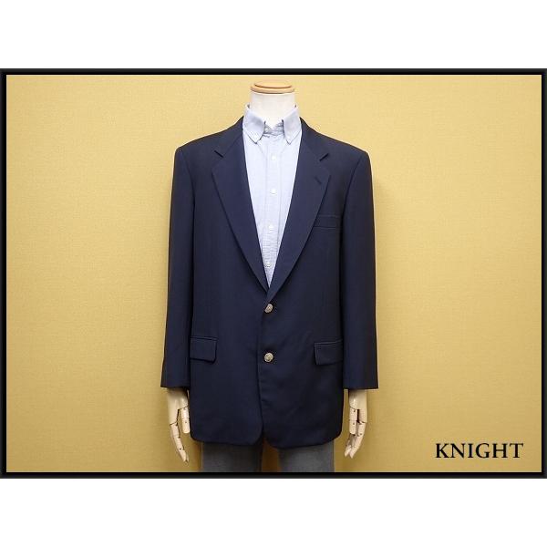 ブランド・説明ALFRED PRUFROCKアルフレッド プルーフロックのジャケットです。背抜きのノーベント仕様になります。素敵にお使い頂けると思います。気になる方は是非ご検討下さい。サイズ表記　38　　　実寸　着丈77cm　身幅53.5c...